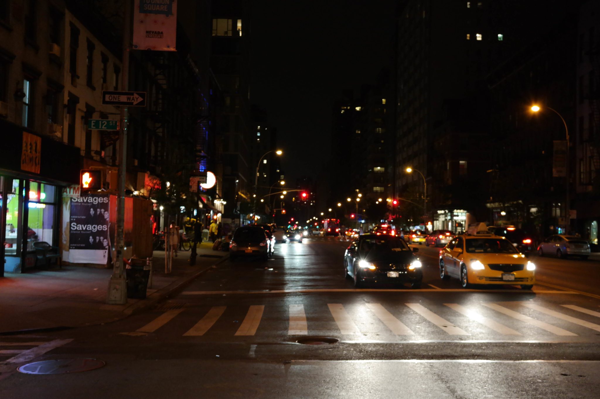 Review: Samsung NX2000 - The Phoblographer