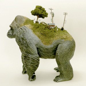 Maico Akiba Creates a Unique Sekai (World) Photo Series on the Backs of ...