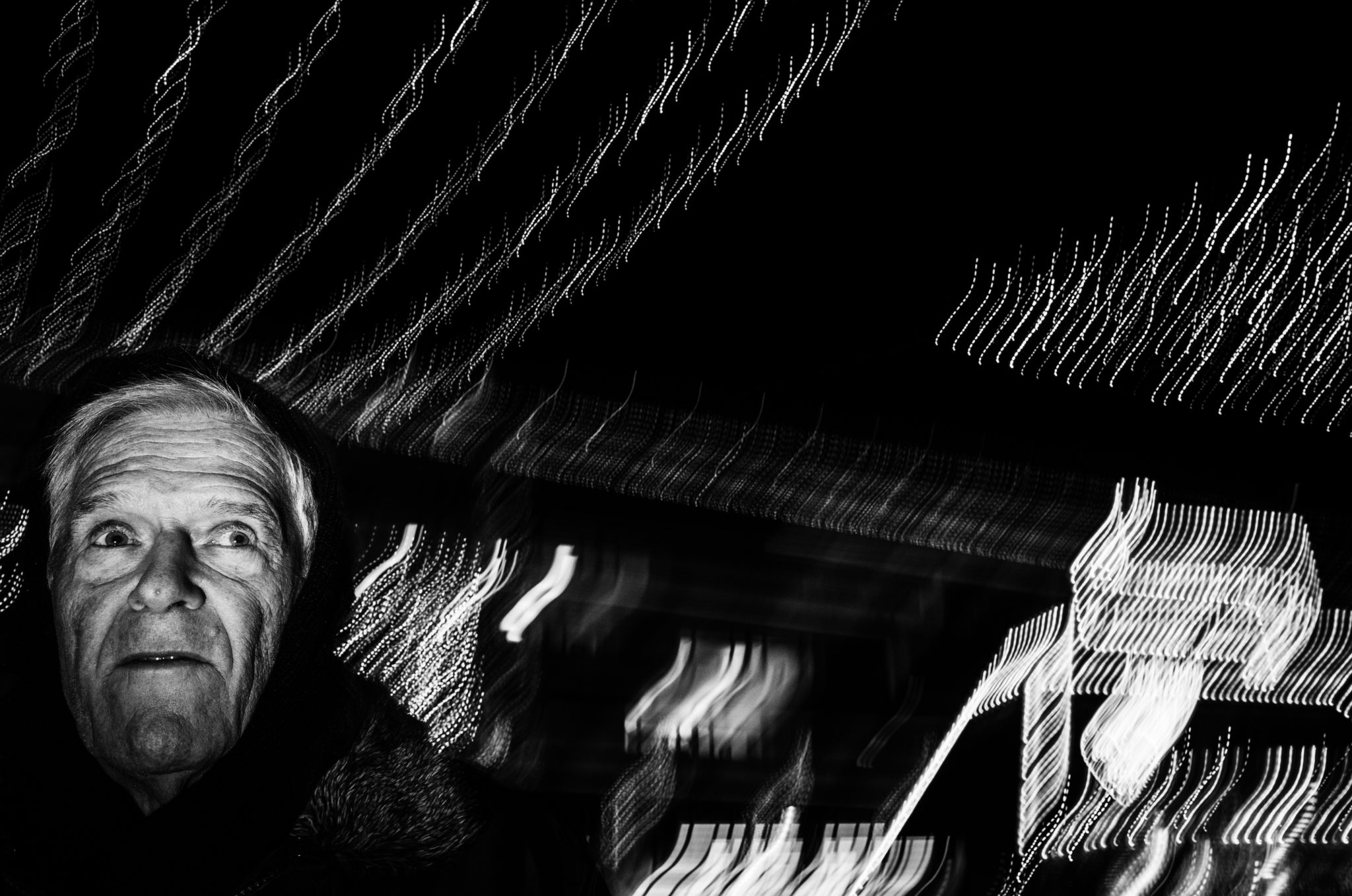 Sebastian Jacobitz Captures the Faces of Berlin's Famed Shopping Street
