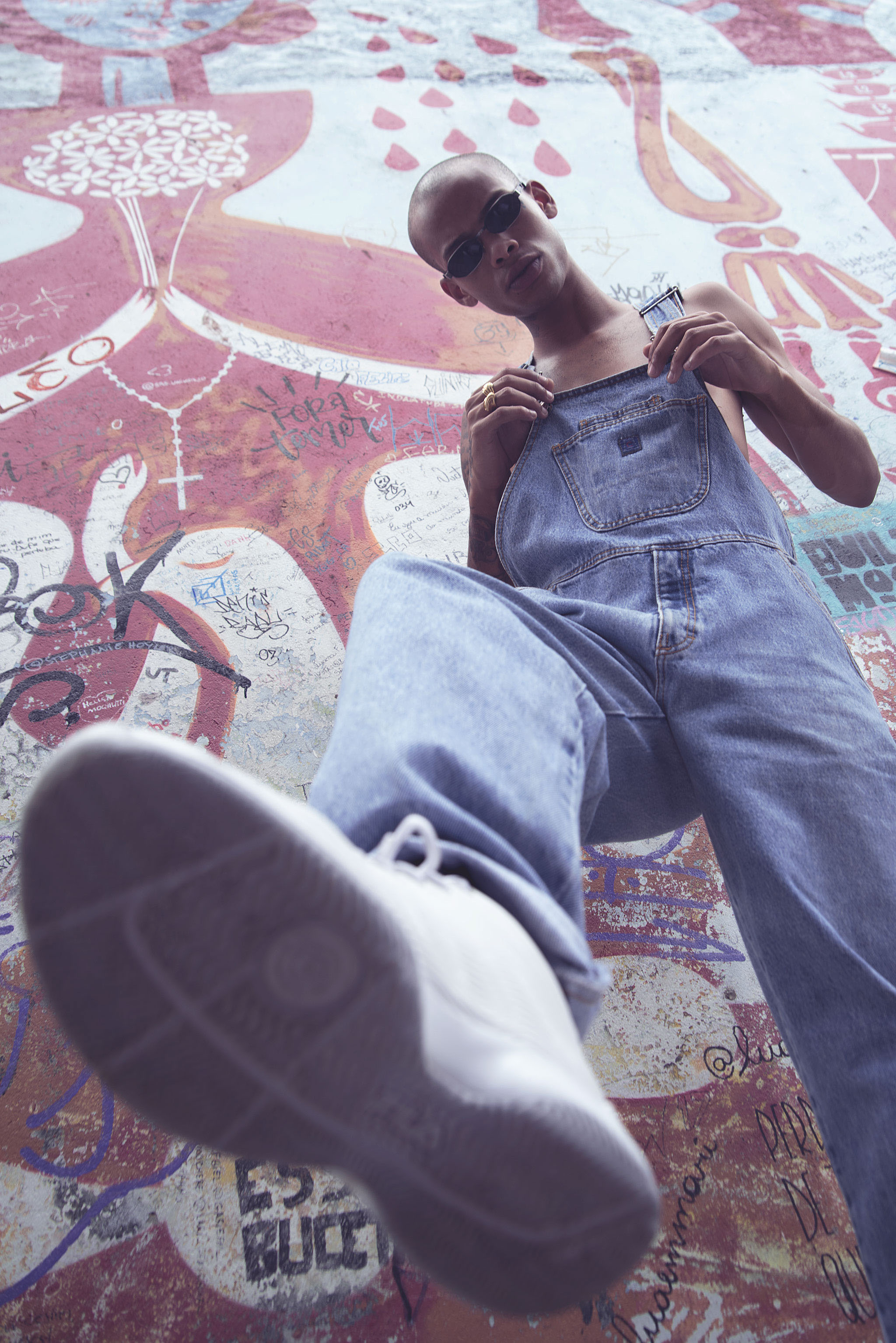 Thiago Botelho Plays with Colors to Capture "Ghetto" Street Fashion