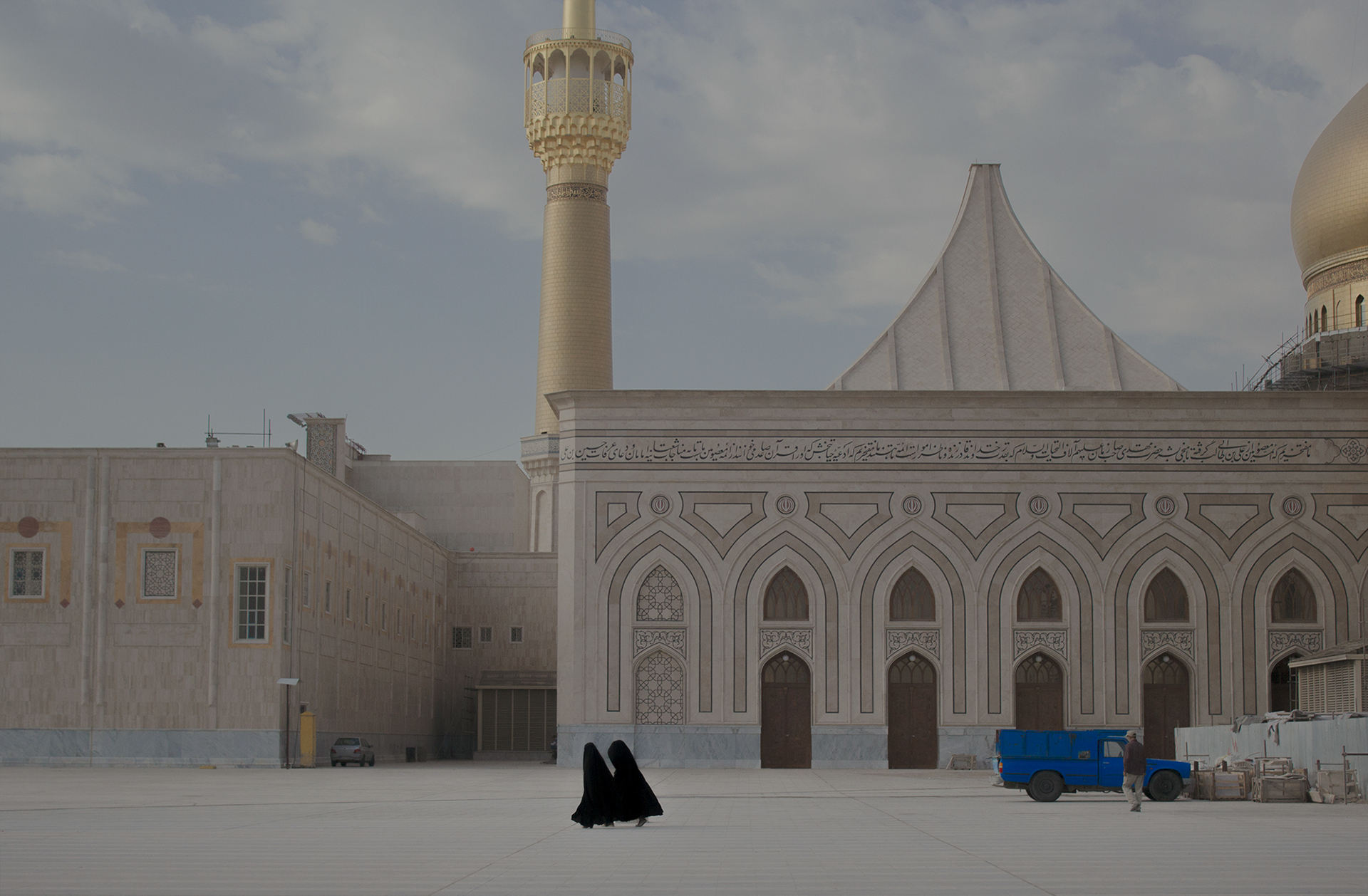 Eliza Malkhasyan Takes Us Around the Hushed Streets of Iran
