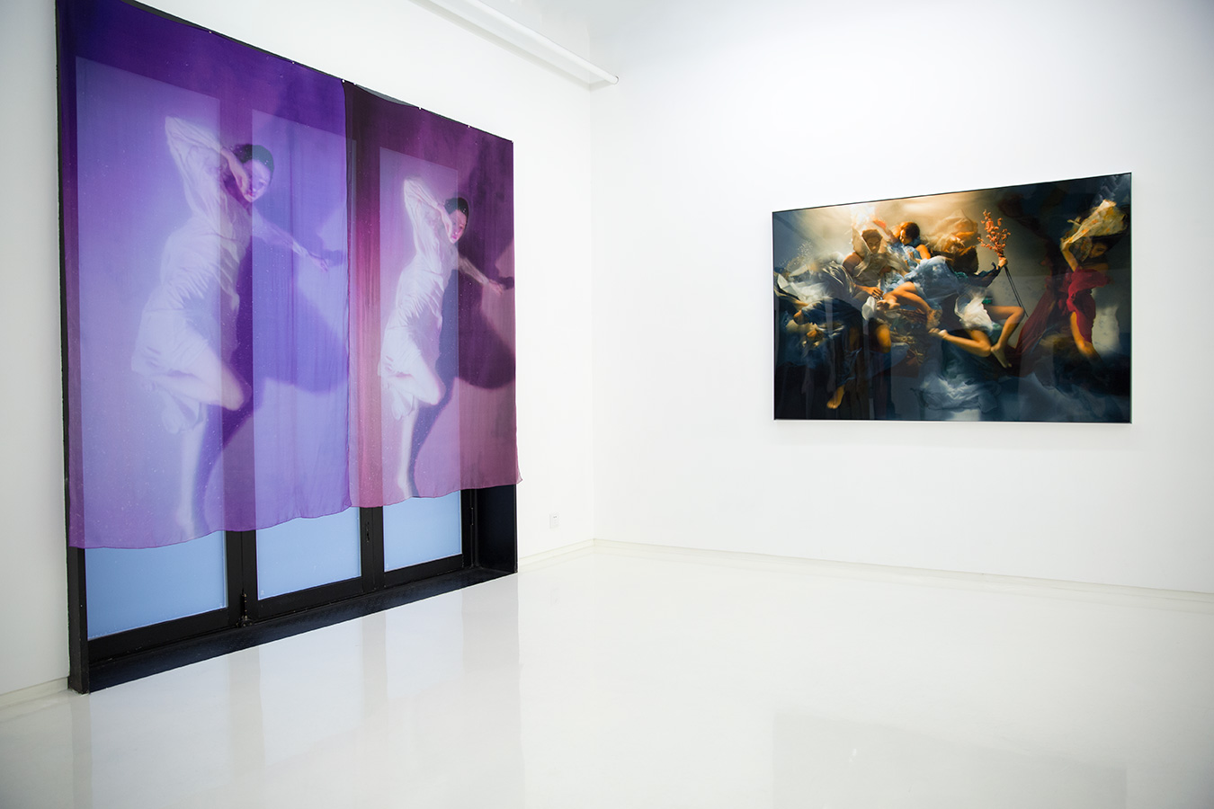 Christy Lee Rogers Makes Baroque-Inspired Underwater Masterpieces