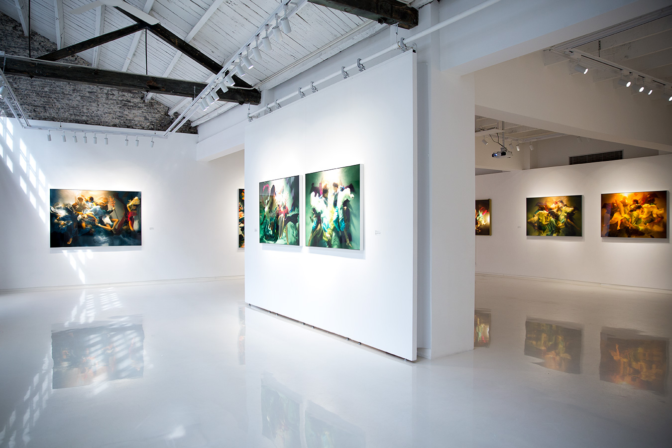 Christy Lee Rogers Makes Baroque-Inspired Underwater Masterpieces