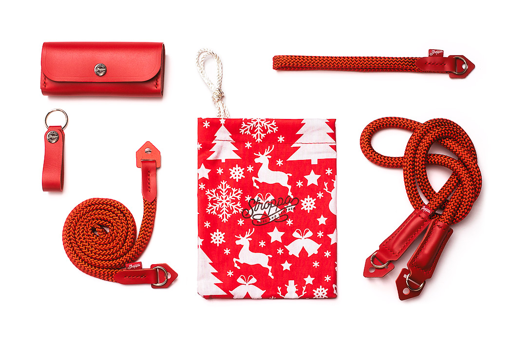 Stroppa Gets Festive with New "Rudolf" Set and Active Strap Colors