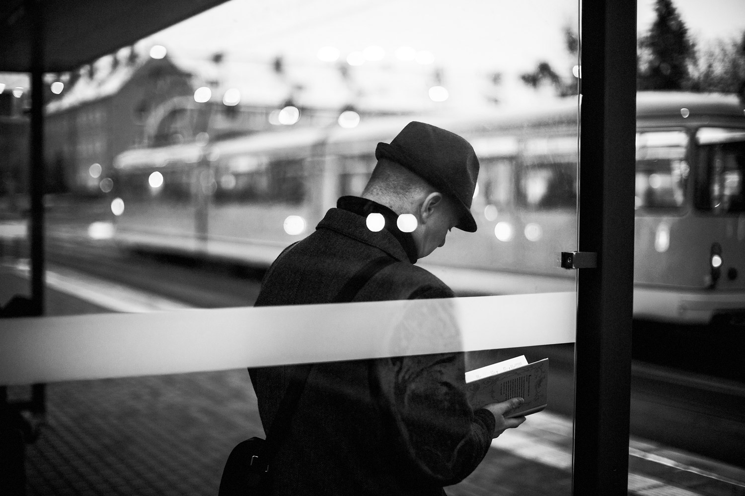Erik Witsoe Captures Beautiful Slices of Life in Monochrome