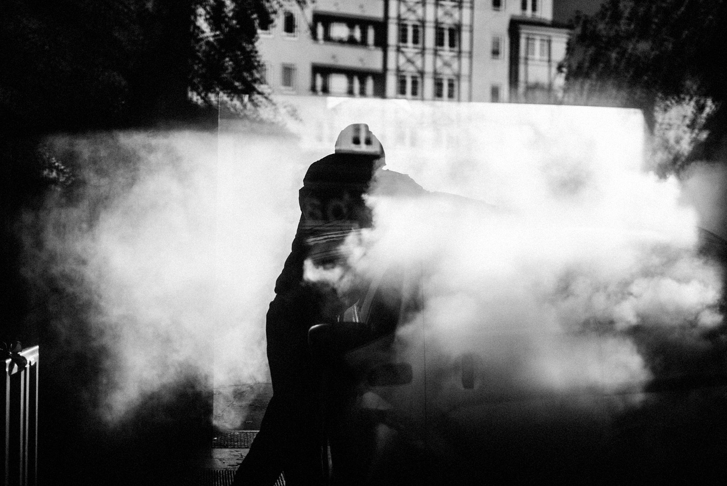 Erik Witsoe Captures Beautiful Slices of Life in Monochrome