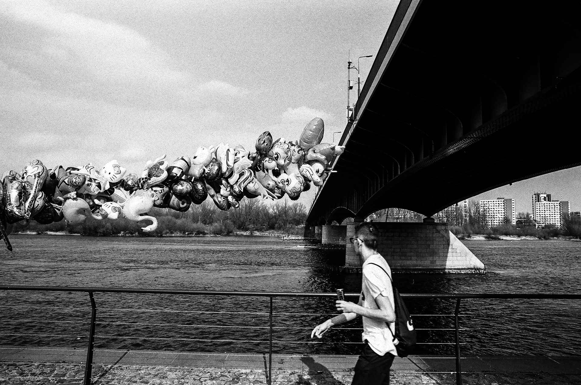 Erik Witsoe Uses Rollei Superpan 200 to Shoot Street Photography