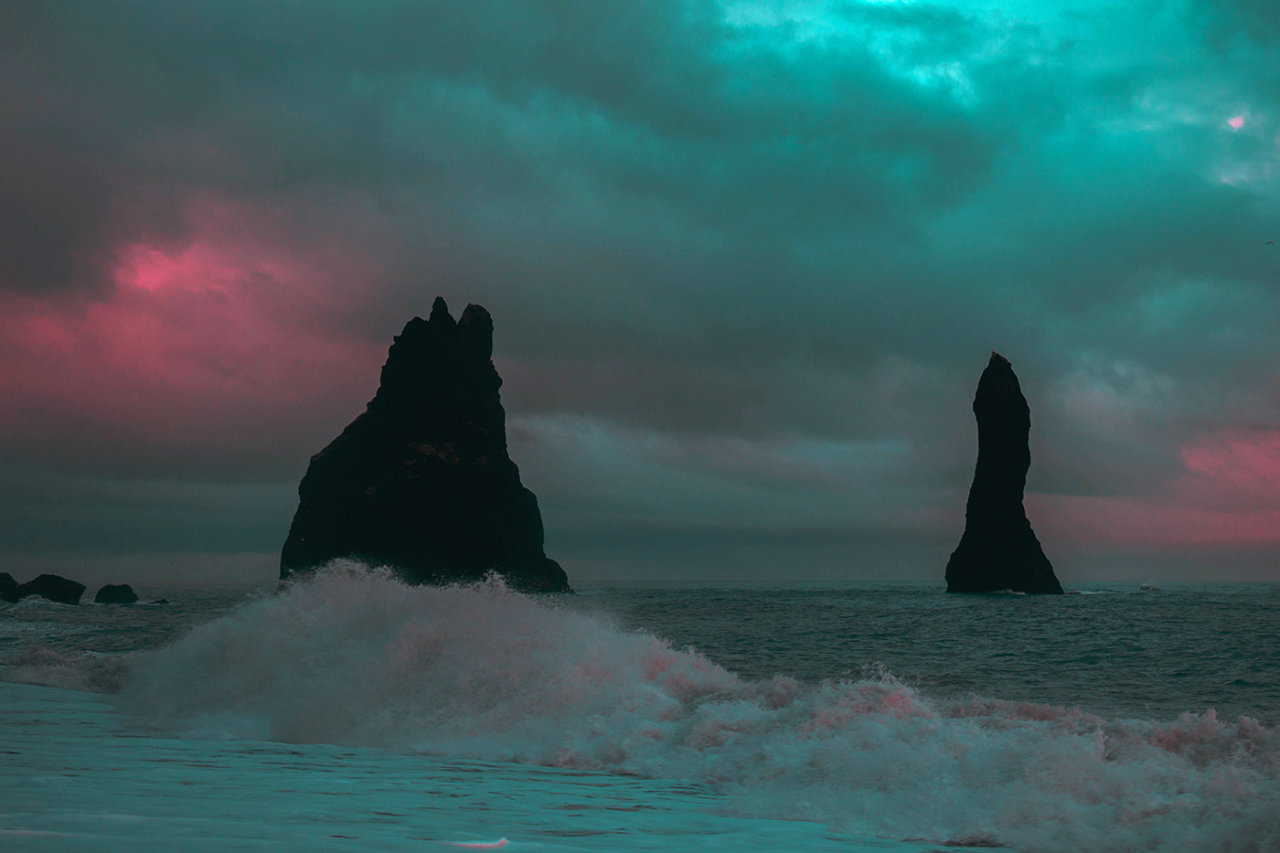 Al Mefer Reimagines Alien Worlds Through Familiar Landscapes