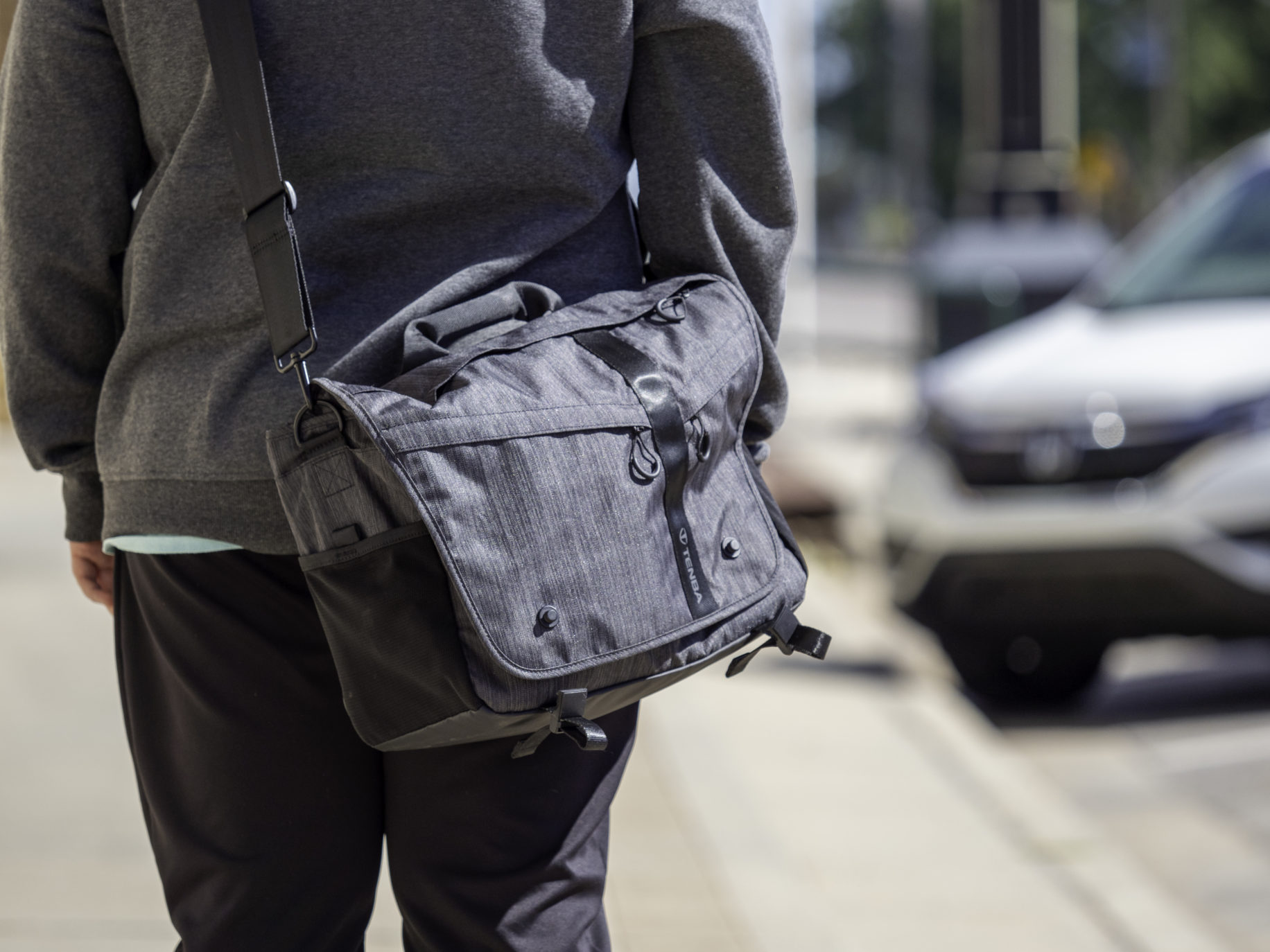 Camera Bag Review: Tenba DNA 15 Messenger Bag