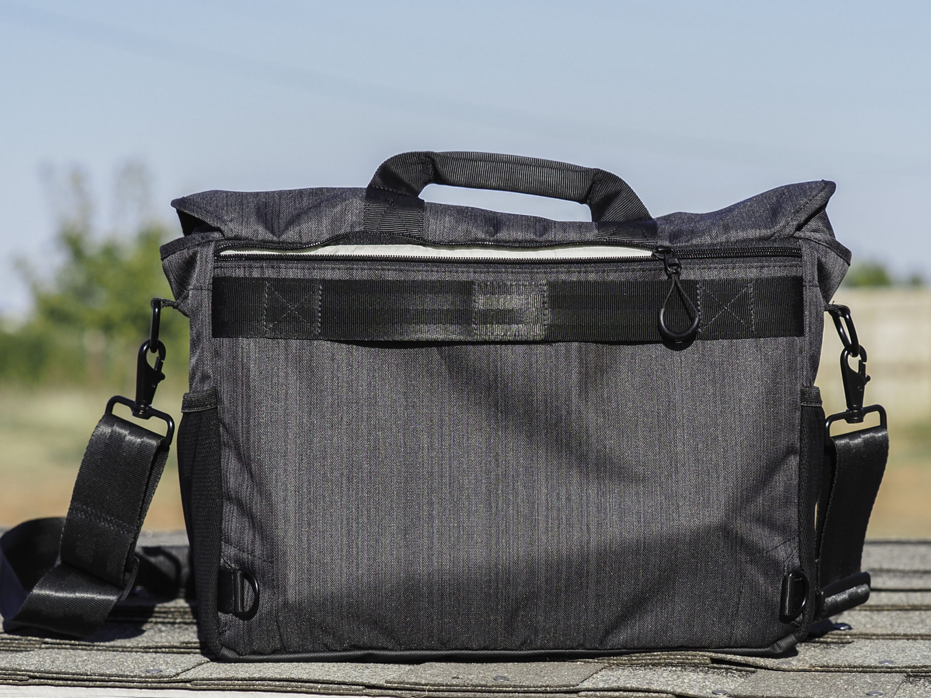 Camera Bag Review: Tenba DNA 15 Messenger Bag