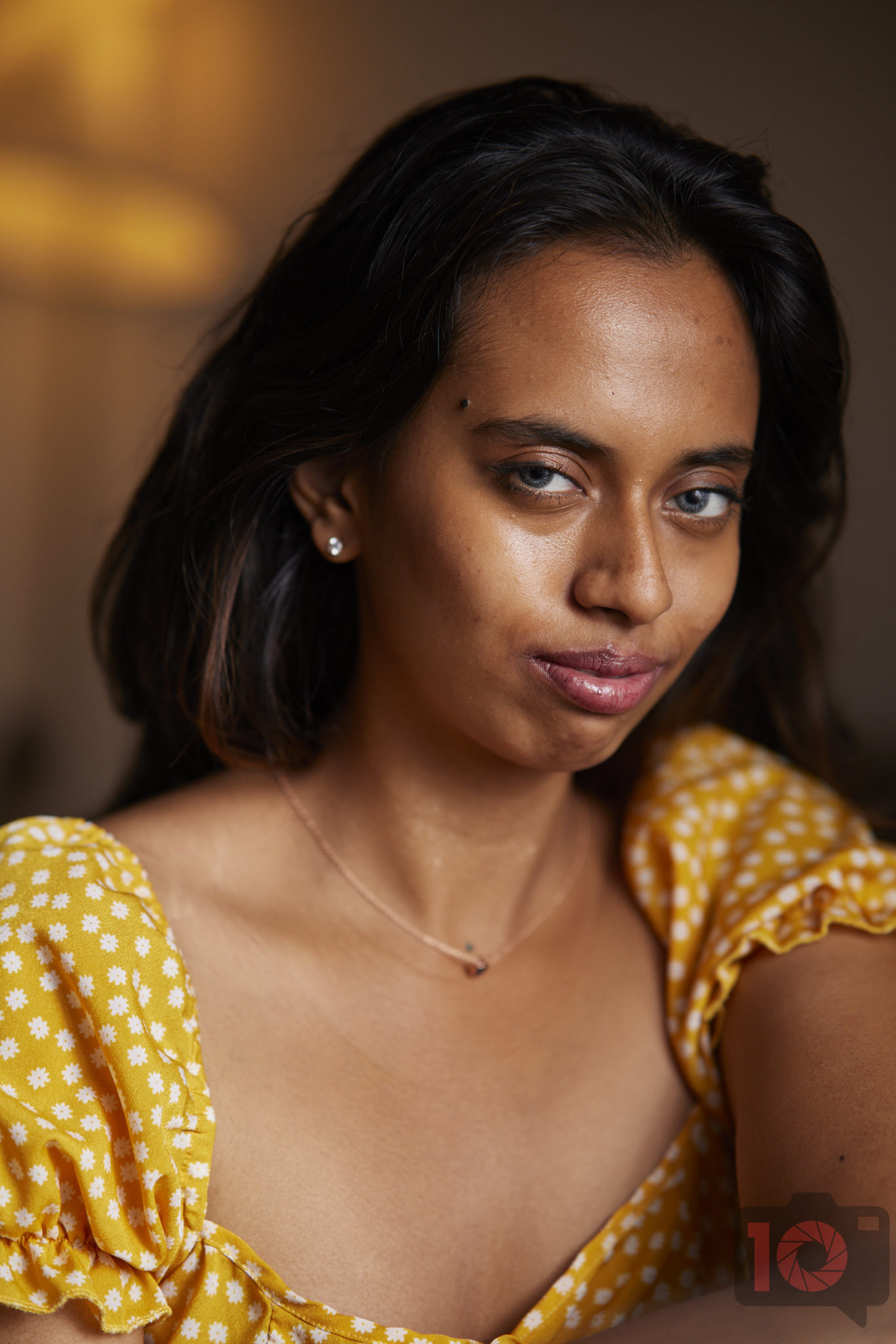 How to Flatten a Nose in Portrait Photography With Any Lens