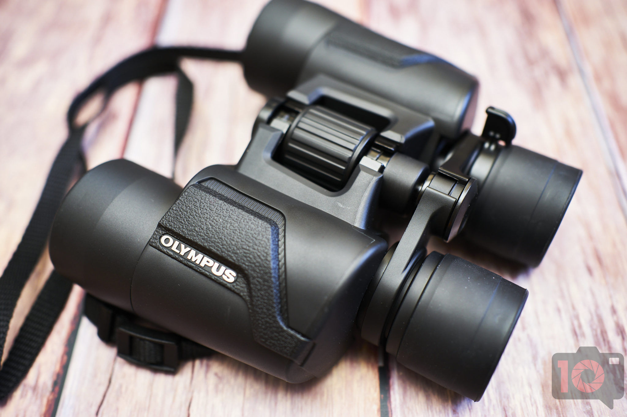 Three Items to Help Visually Impaired Photographers Shoot Better Photos