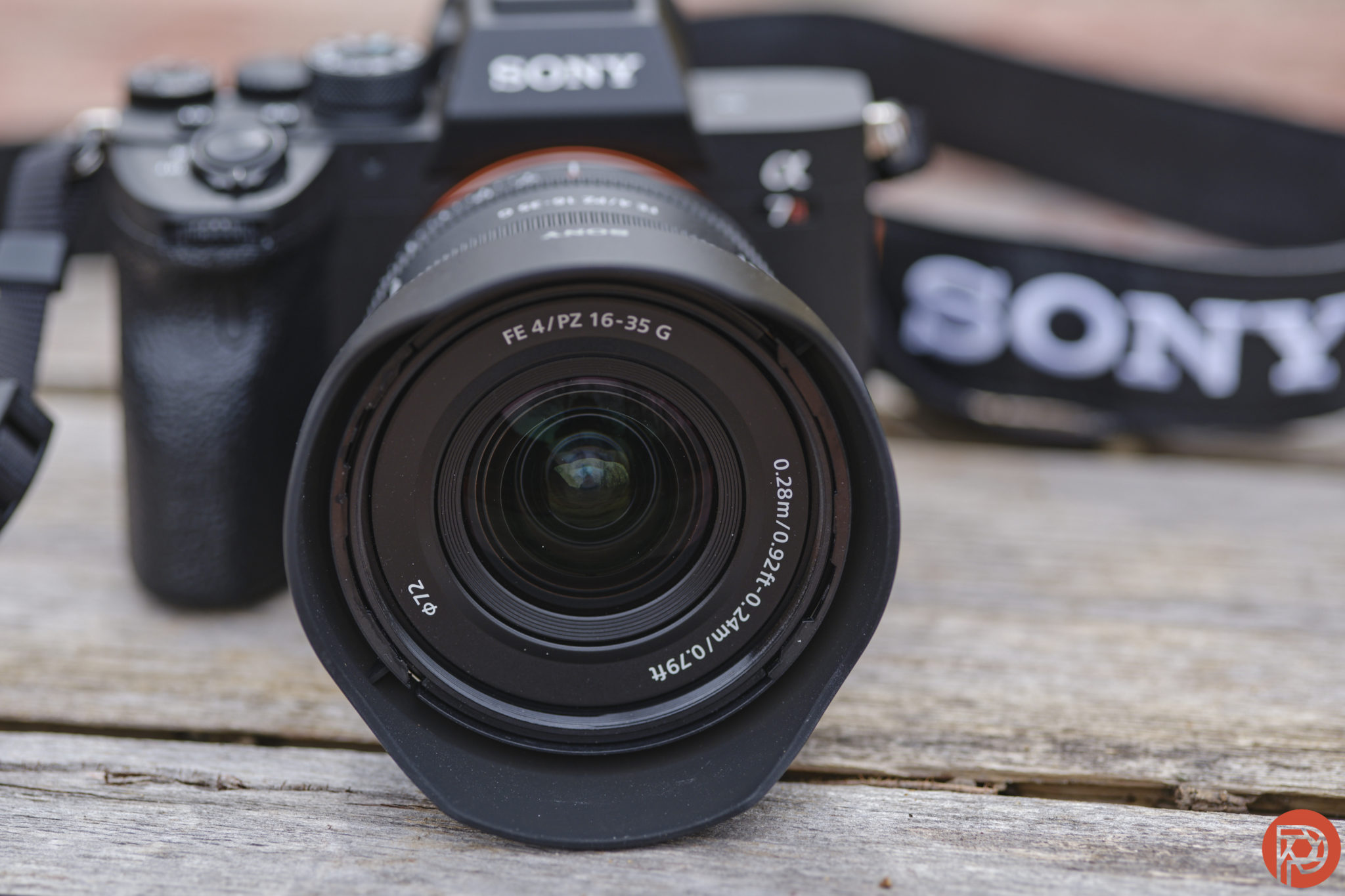 Sony 16-35mm f4 PZ G Review: Affordable, Small, But Not the Best