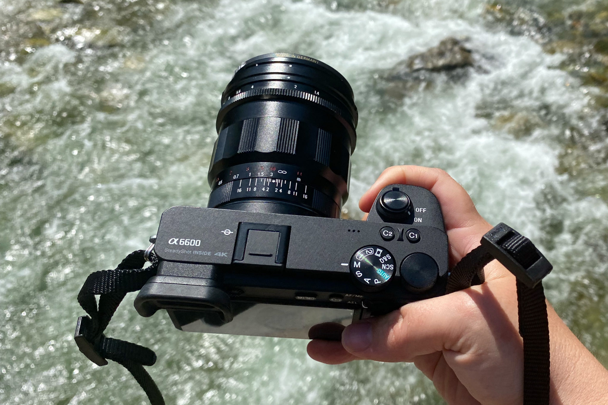 Voigtlander Nokton 21mm F1.4 Lens Review: Such Beautiful Colors!