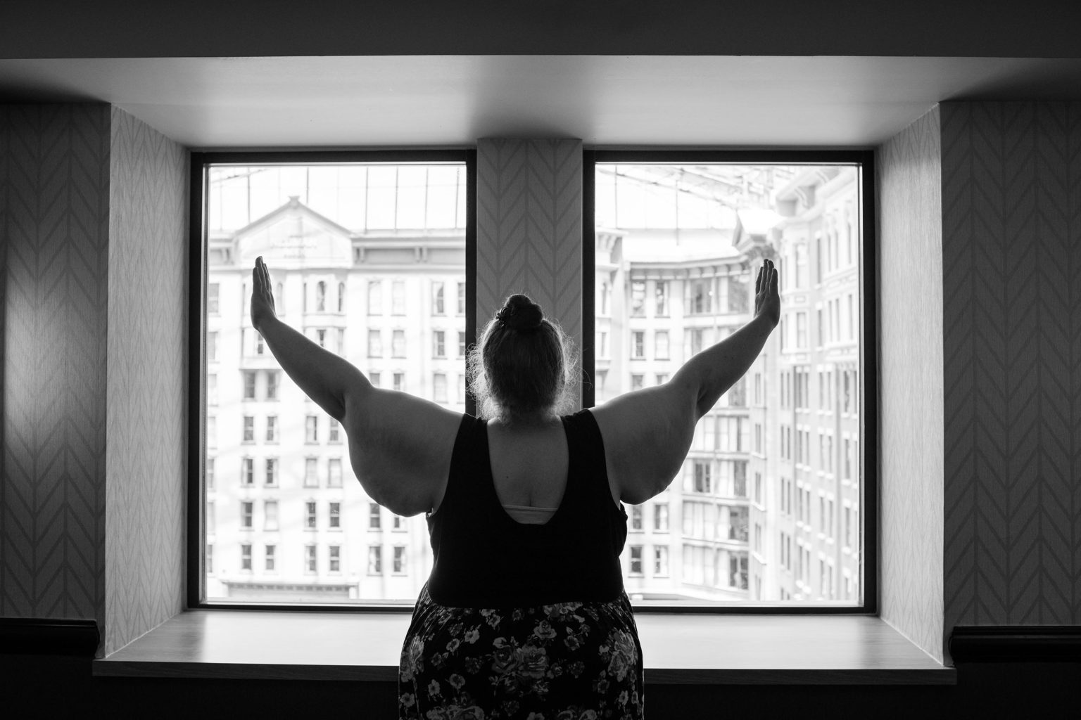Lindley Ashline Shows Alluring Beauty in All Sizes