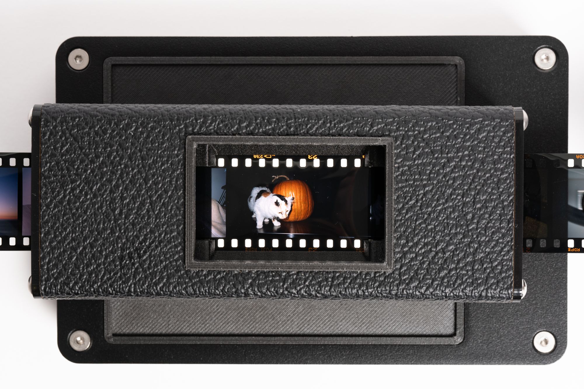 Pre-order Your Negative Supply Light Source Mini - 97 CRI Now