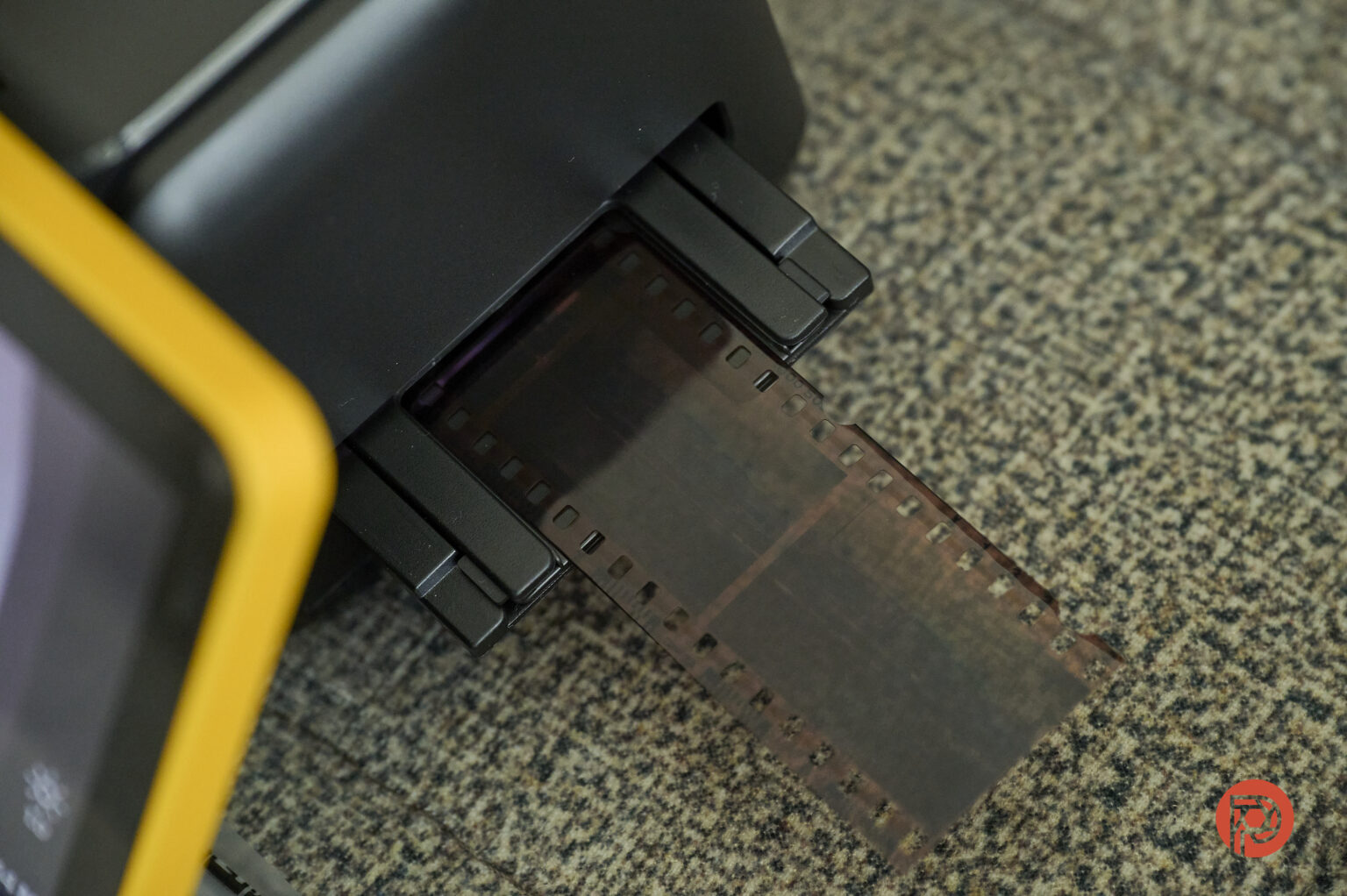KODAK Slide N Scan Digital Film Scanner 7" Review