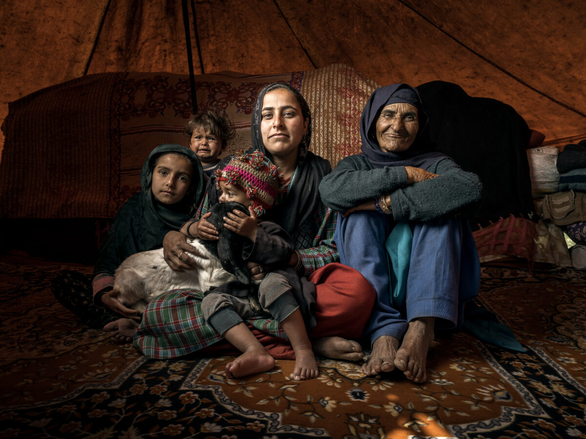 The Incredible Photo Story of Some of the Last Nomads on Earth