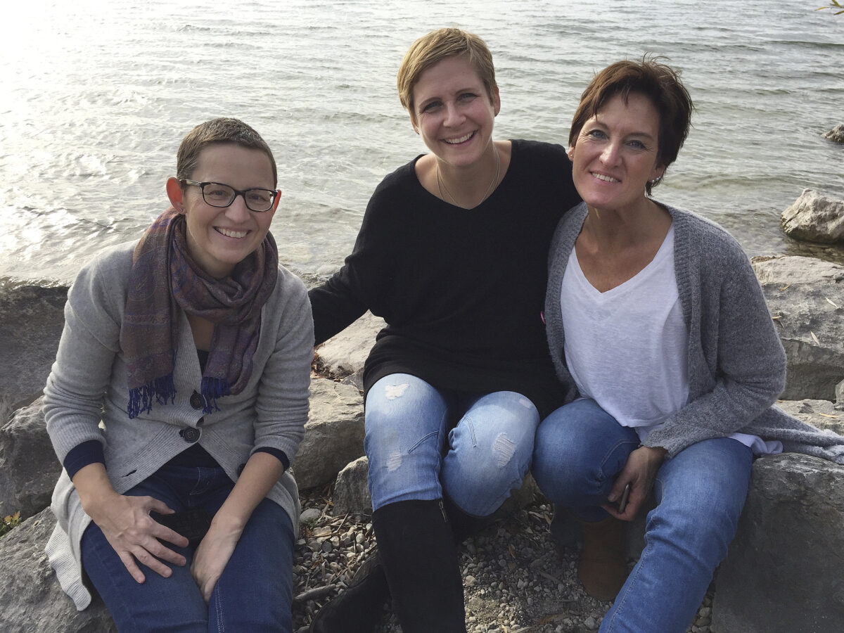 The Photographer Fighting for Women With Breast Cancer
