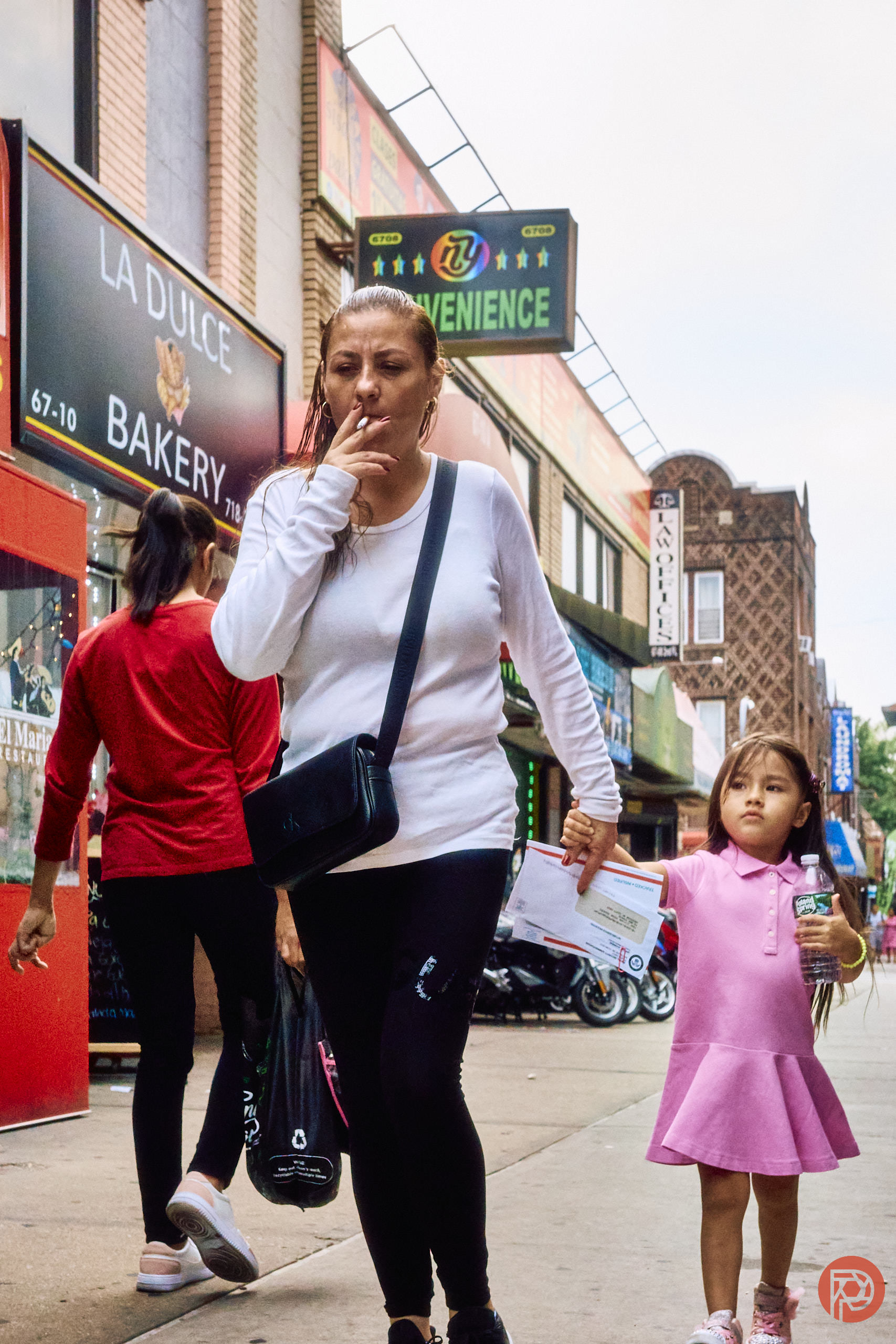 Ricoh GRIIIx HDF Review: The Street Photographer's Review