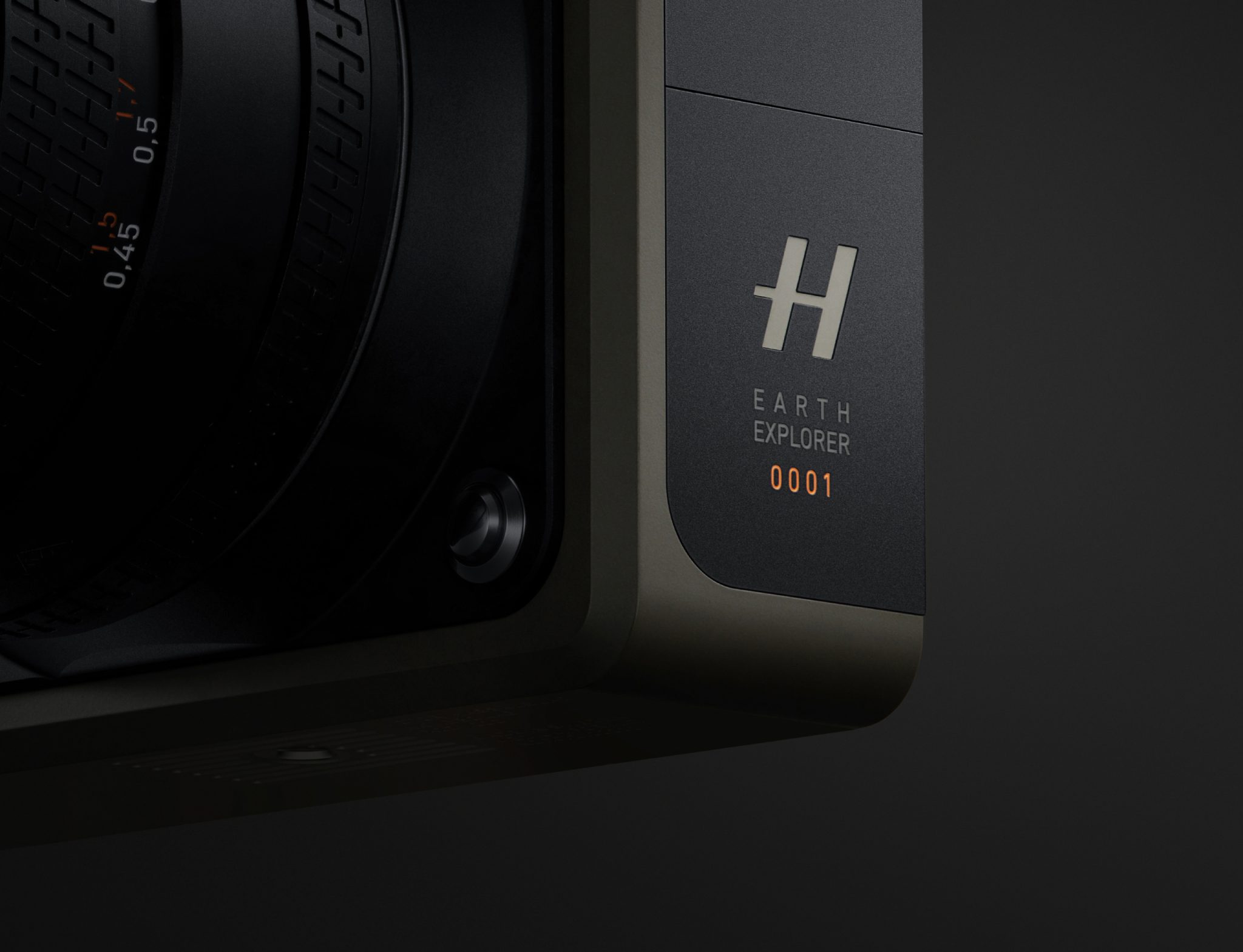 This Hasselblad Limited Edition Kit Is An Ode to Its Nordic Heritage