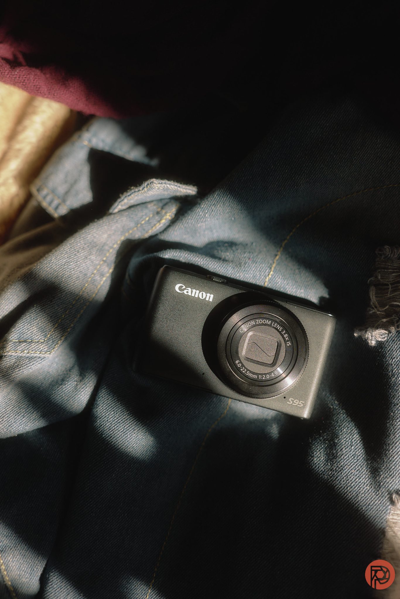 Canon S95 Review: The Best Vintage Digicam Canon Made?