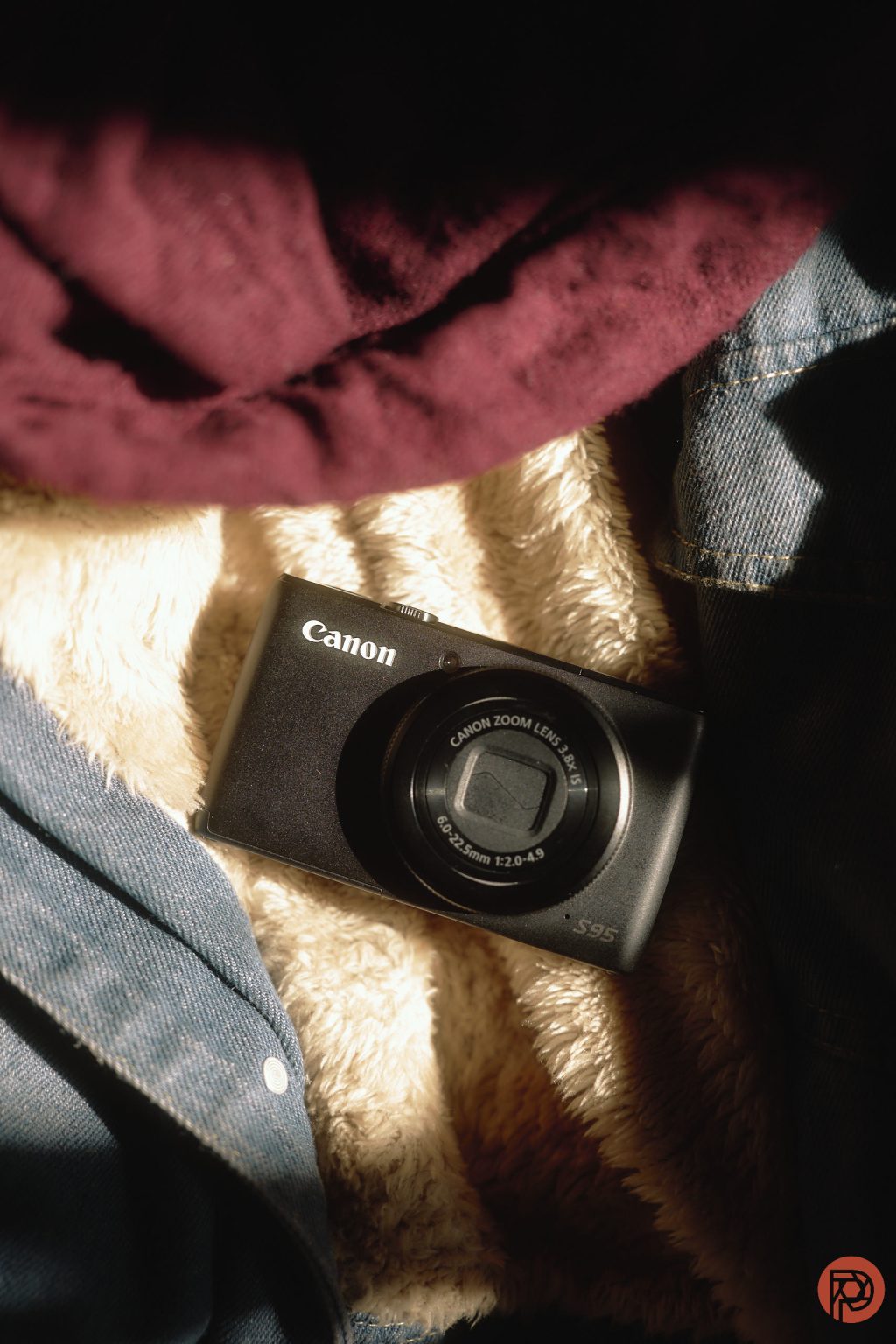 10 Best Retro Compact Cameras From Over 10 Years Ago