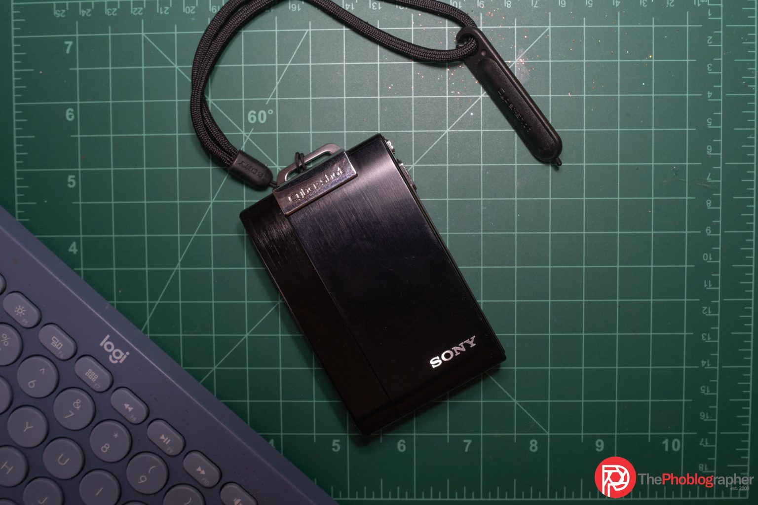 Is Sony T200 is the Retro Digicam of Gen Z Dreams?