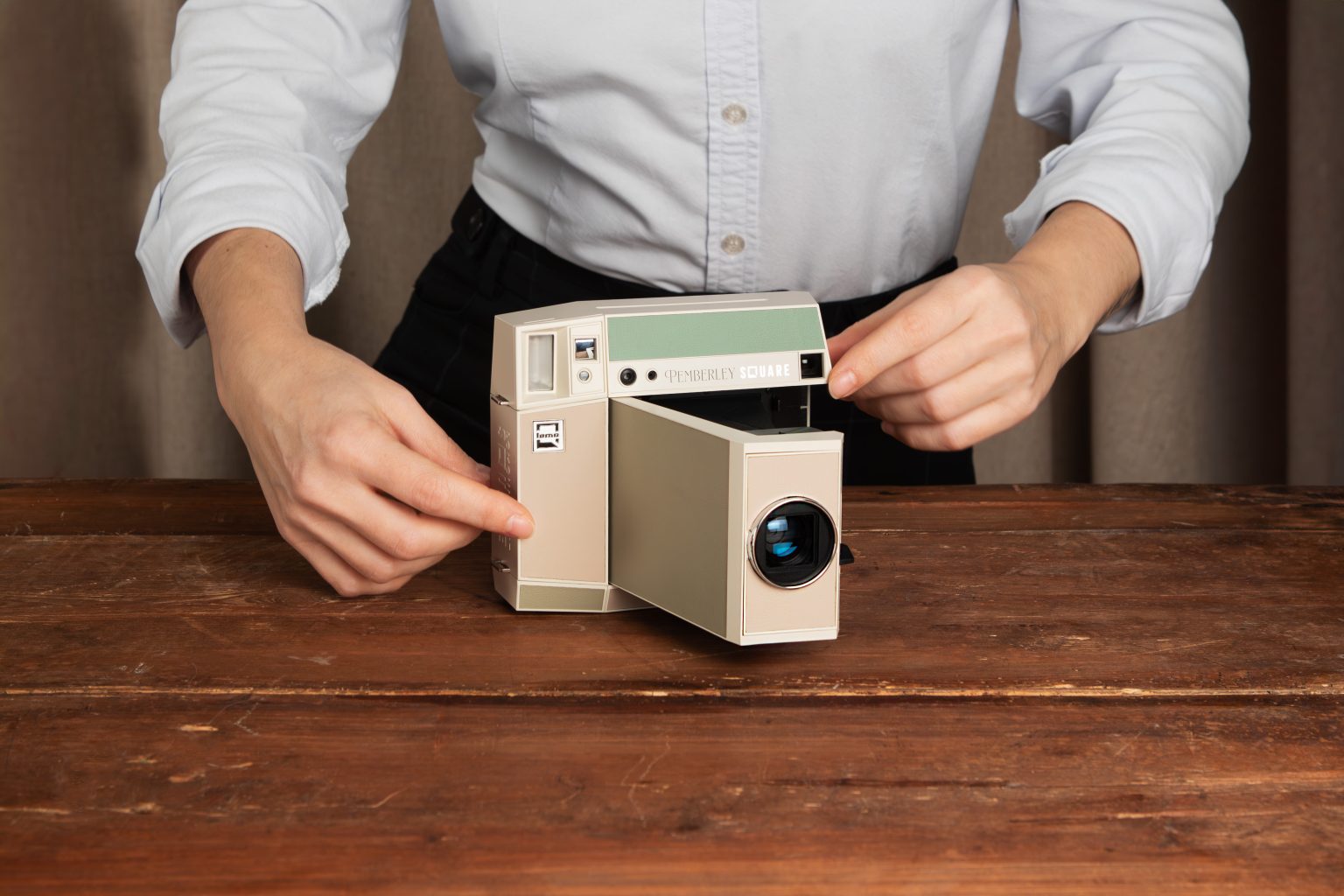 The New Lomo’Instant Square Glass Cameras Are Pure Nostalgia