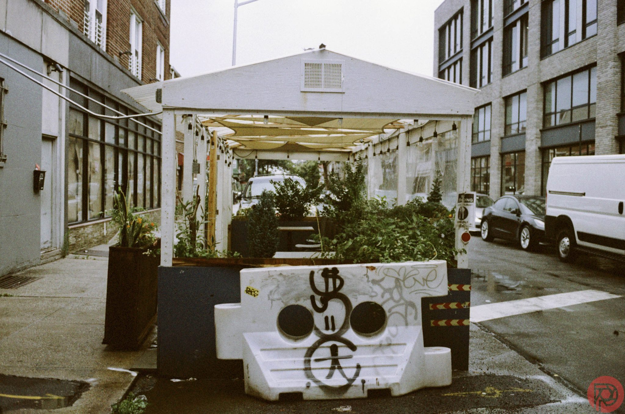 Lomography Lomochrome Color 92 Review: The Past is Alive